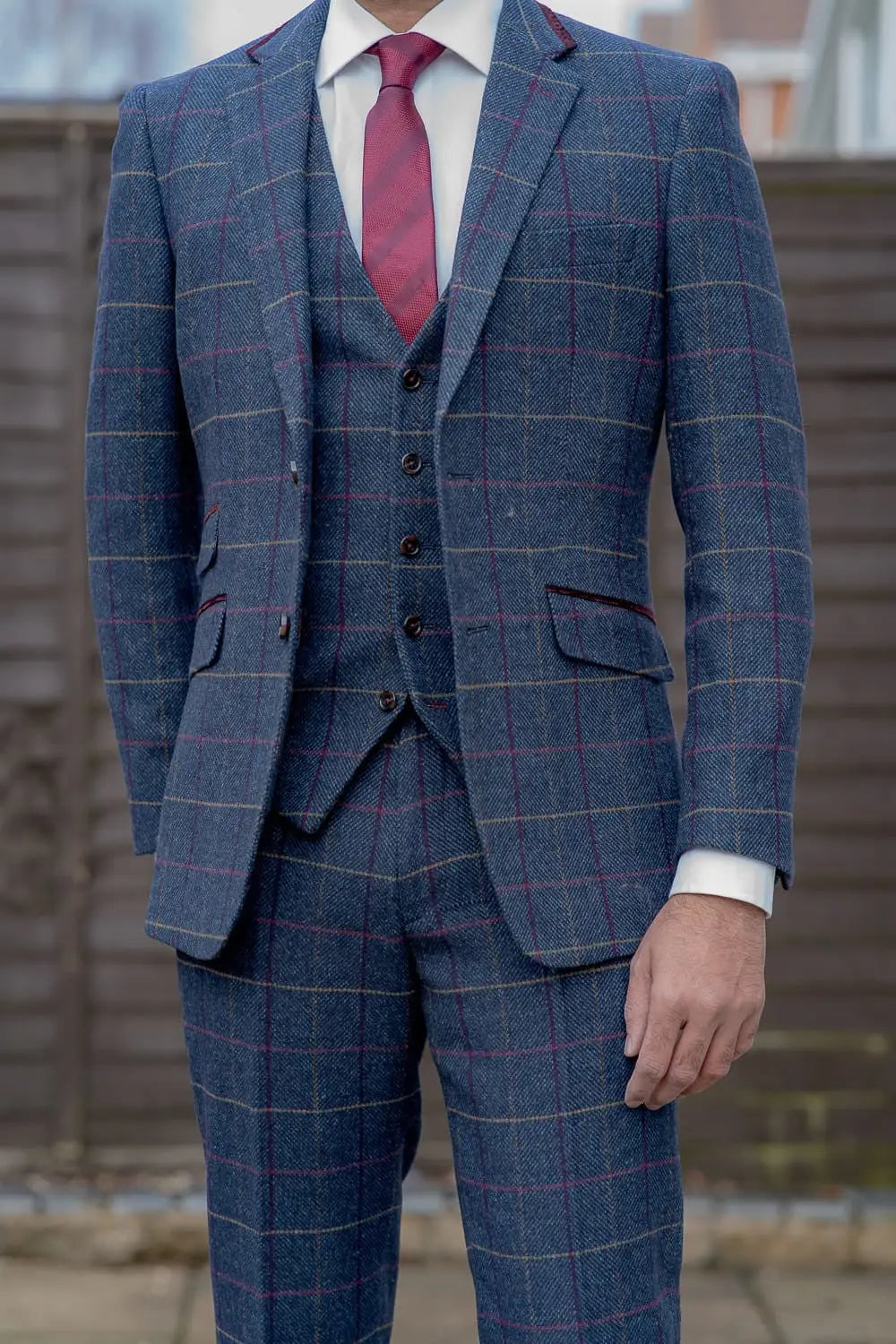 5 Ways You Can Wear a Tweed Suit in 2021 – MENSWEARR.COM