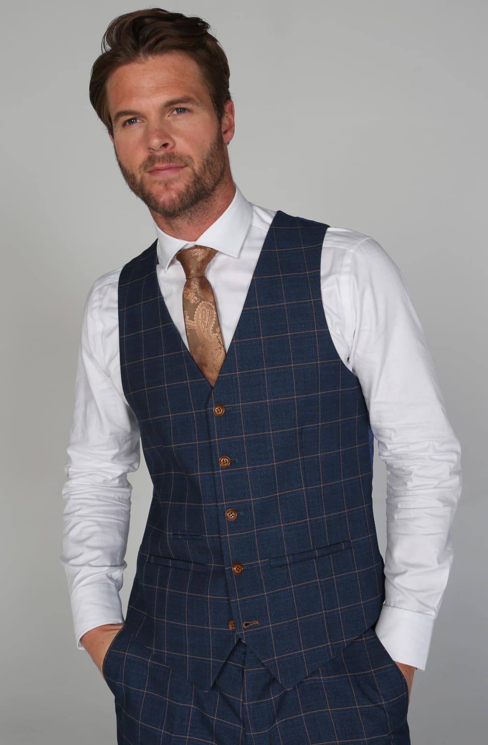 Paul Andrew | Hamleys Navy Men's Three Piece Suit - MENSWEARR - House ...