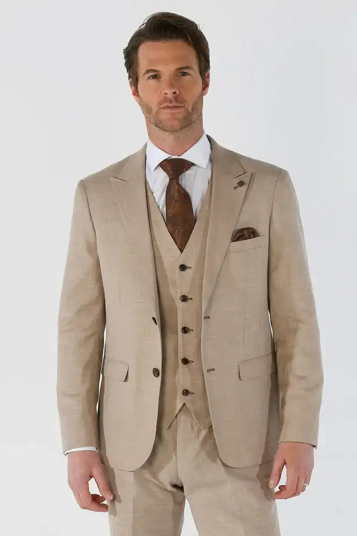 Paul Andrew Kurt Beige Waistcoat - MENSWEARR.COM